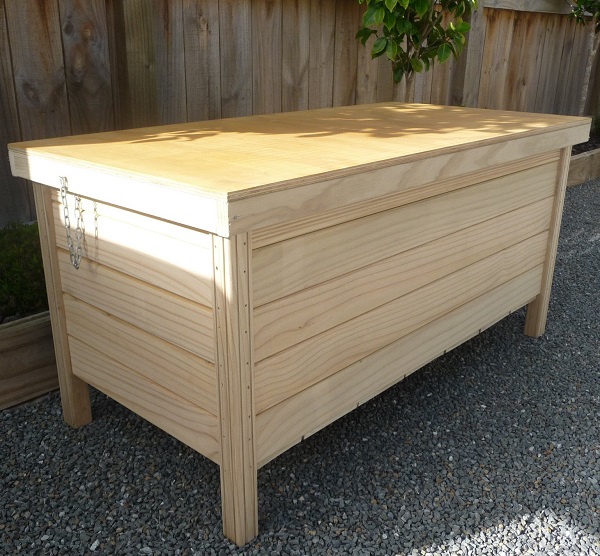 Outdoor Storage & Furniture - Panda Farm